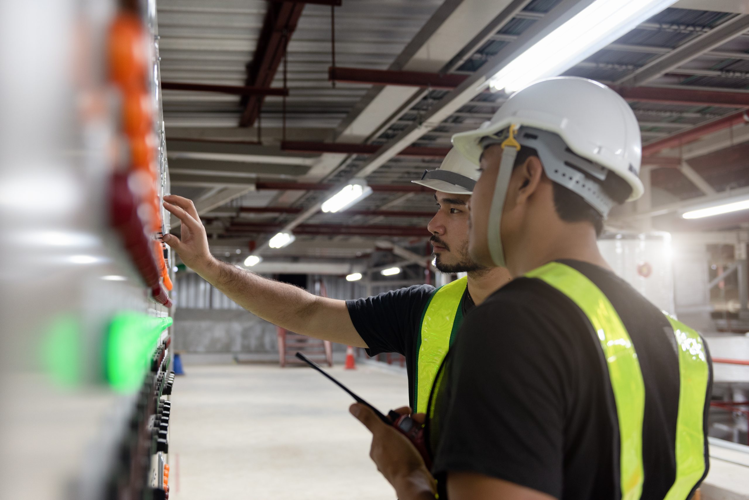Refrigeration System Controller - Avnet Displays